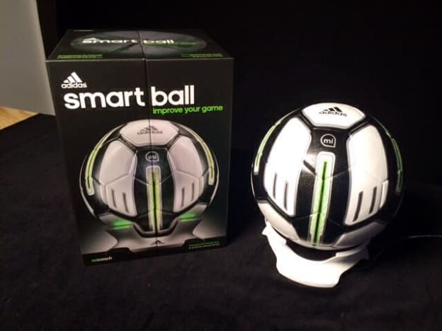 SOCCER.COM dissects the adidas Smart Ball